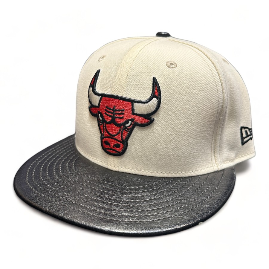 Chicago Bulls Chrome Black Leather Visor New Era 59FIFTY Fitted Hat ...